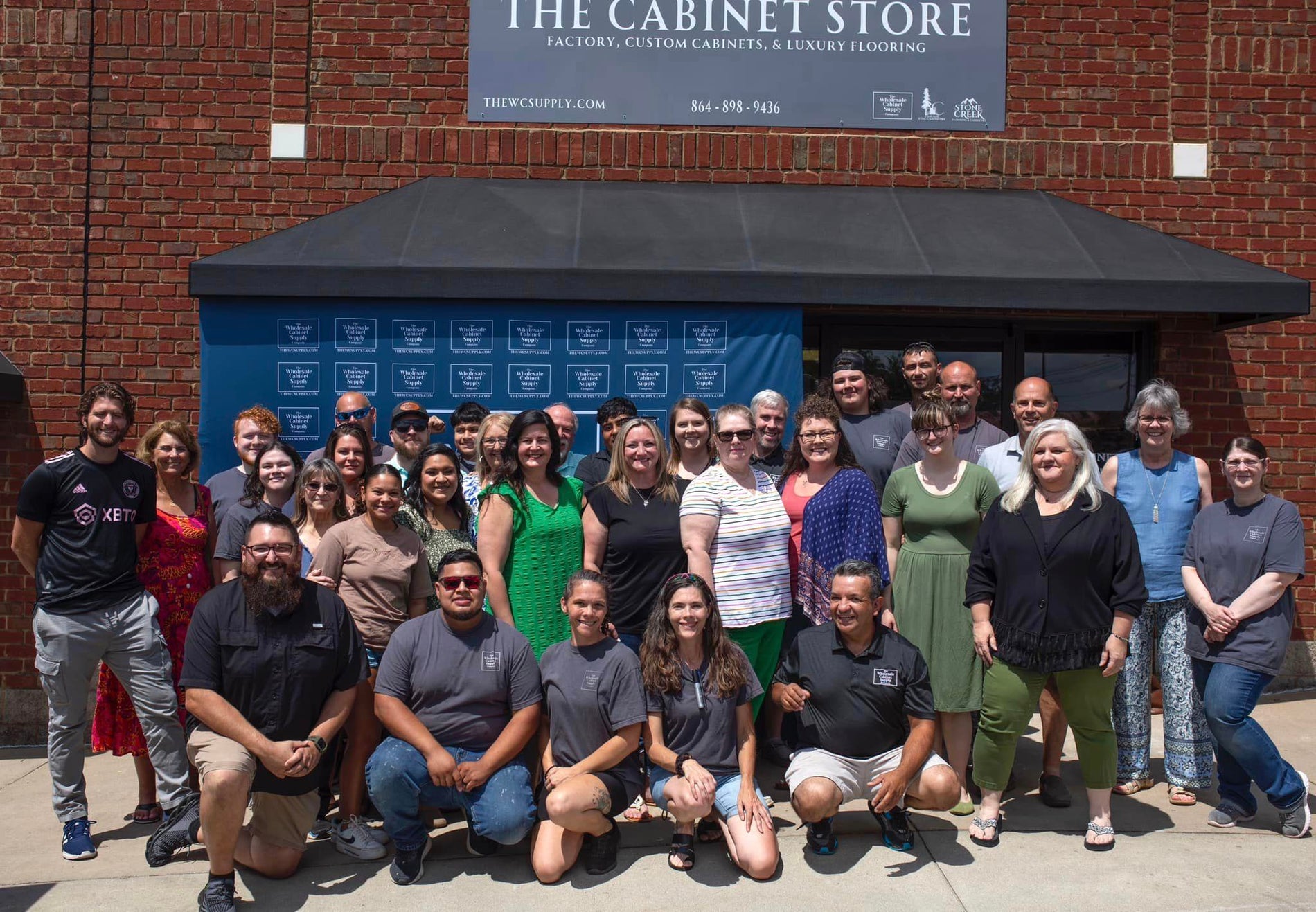 About us | Wholesale Cabinet Supply